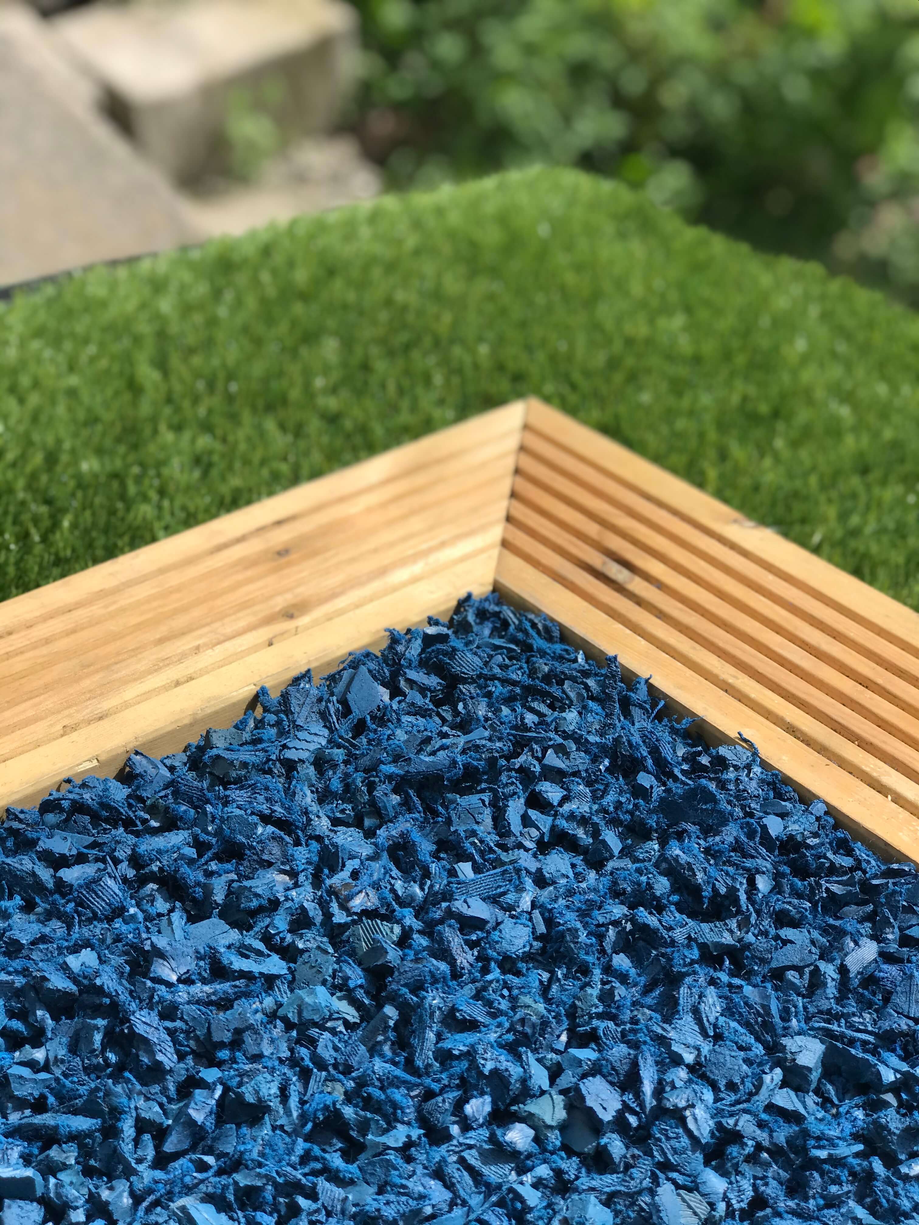 ECO Blue Rubber Mulch Play Bark Chip – 500KG – Evolution Rubber Products